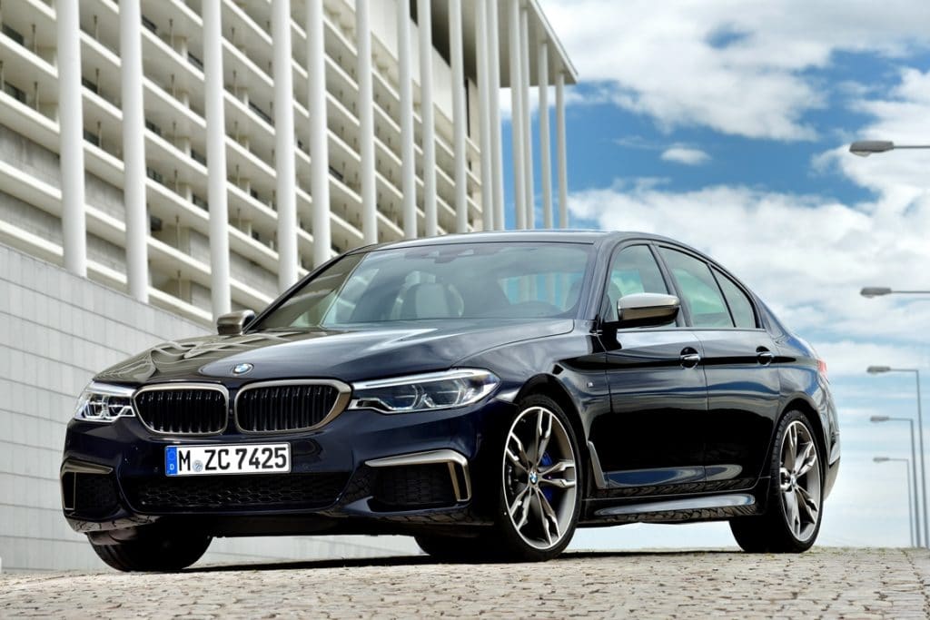 BMW M550i xDrive : La M5 de l'Avent... - AUTOMOTIV PRESS