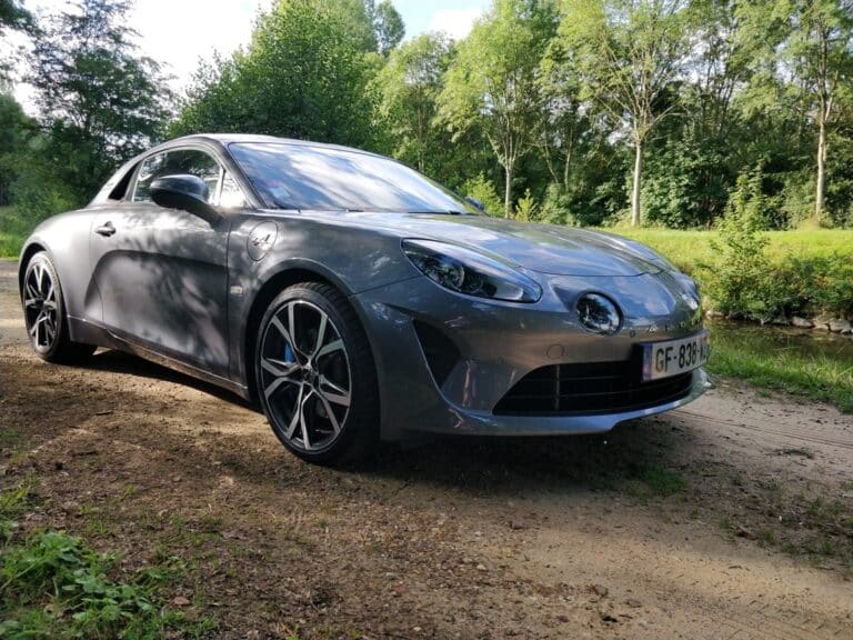 Essai A110 GT, la meilleure des Alpine ? - AUTOMOTIV PRESS