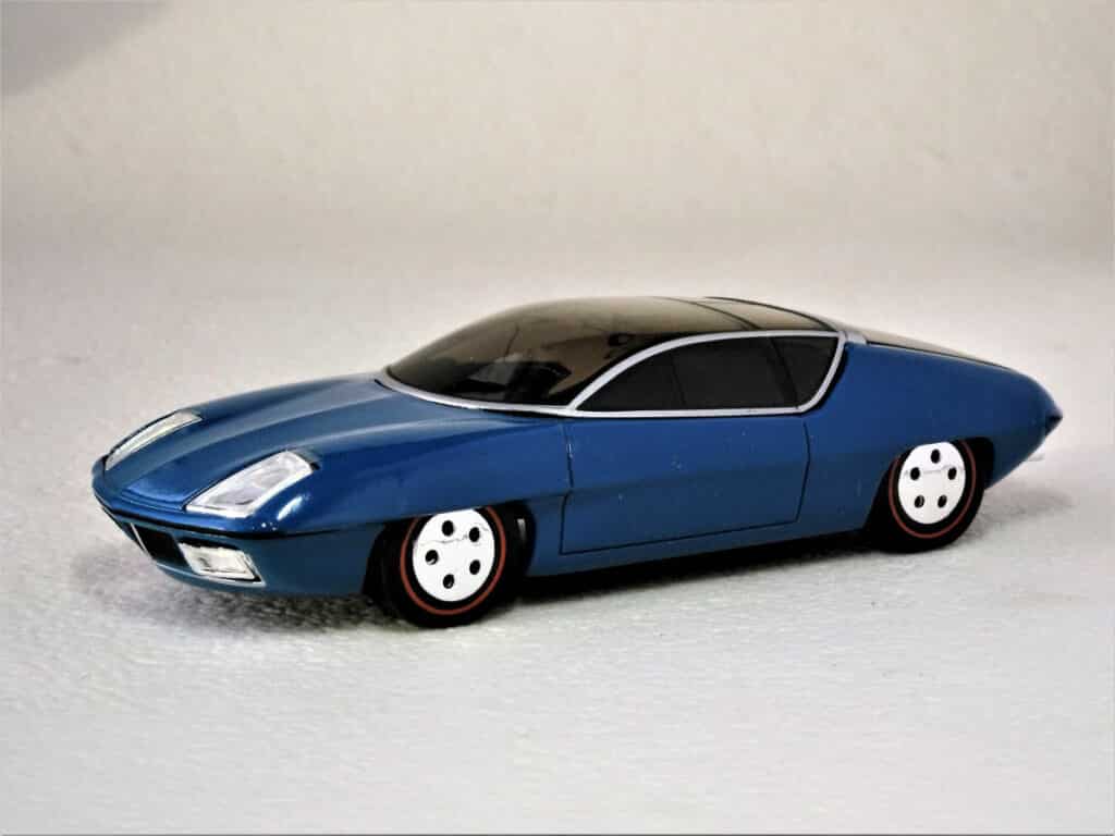 Alpine A310 restomod : le retour d'une icône des seventies - AUTOMOTIV ...