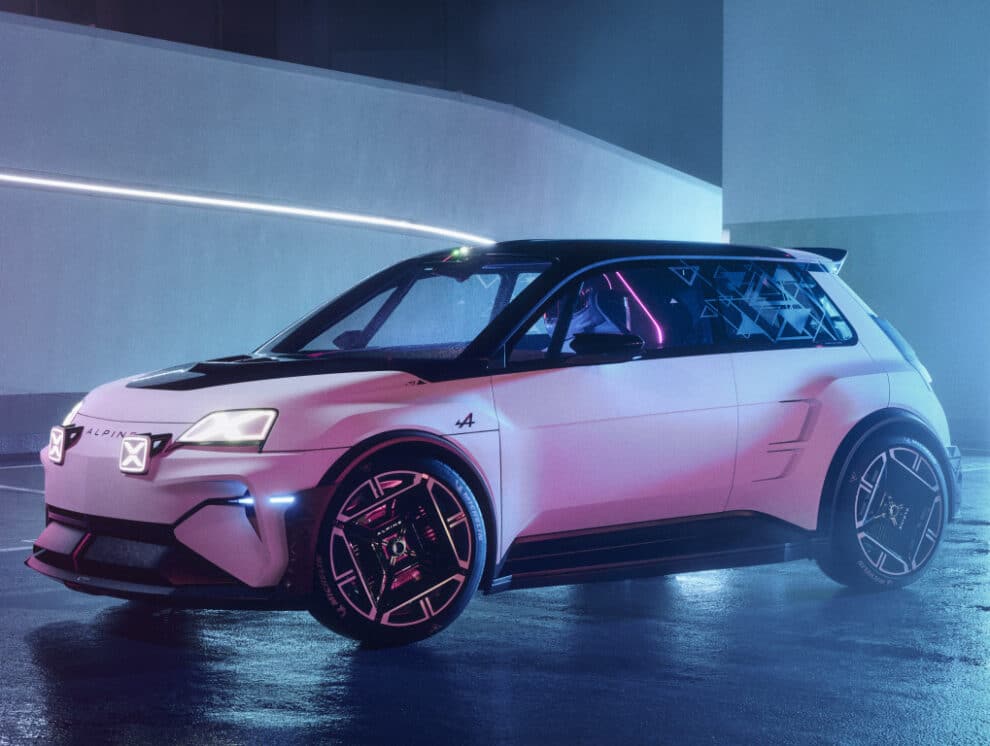 Alpine A310 restomod : le retour d'une icône des seventies - AUTOMOTIV ...